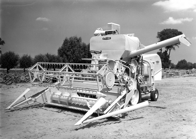 Foto's uit de oude doos van: Landbouwmechanisatie - 1959 III