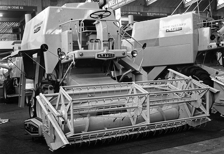 Foto's uit de oude doos van: Landbouwmechanisatie - 1968 III