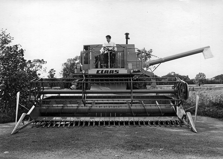 Foto's uit de oude doos van: Landbouwmechanisatie - 1970 VII