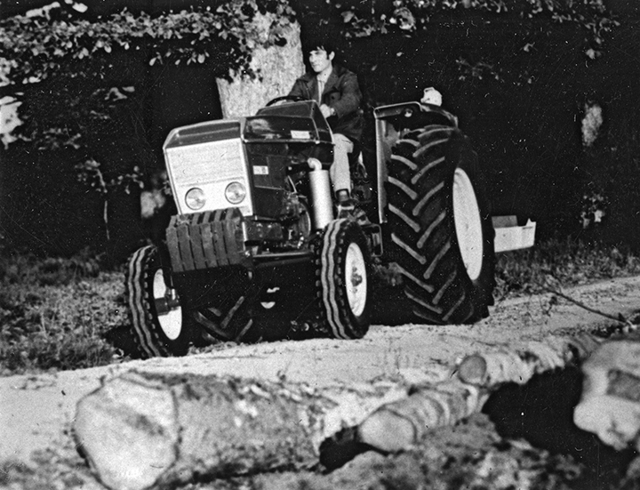 Foto's uit de oude doos van: Landbouwmechanisatie - 1970 VII